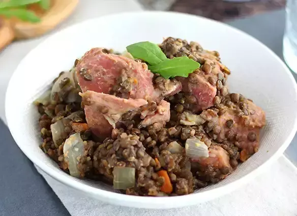 Lentejas francesas con carne de cerdo