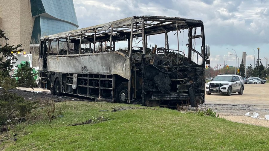 Teen girl burns down baseball team’s bus while on Canada trip