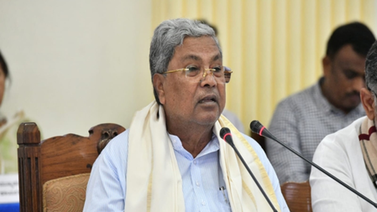 Karnataka CM Siddaramaiah lays foundation stone for 2nd largest cricket ...