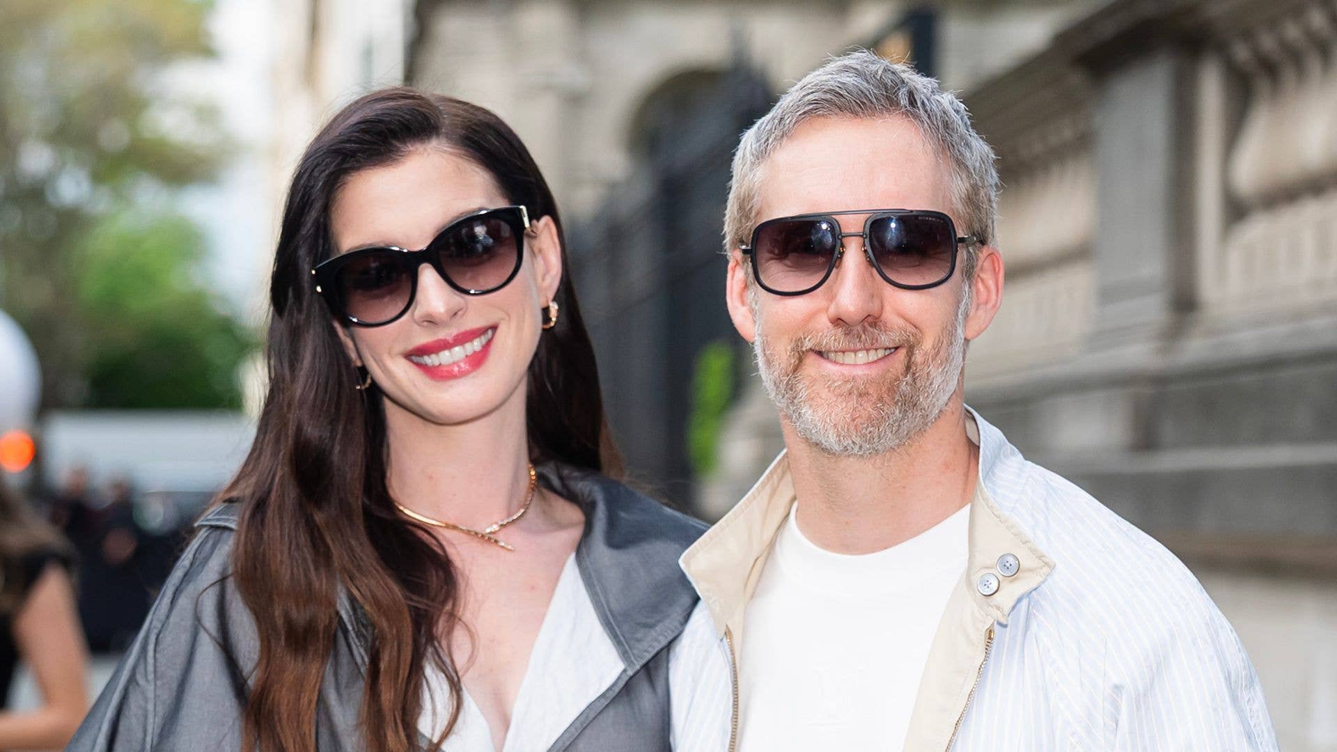 Anne Hathaway eclipses husband with mismatched looks during high ...