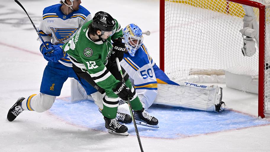 Blues should attempt another offer sheet this summer, this time on a ...