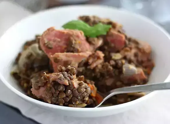 Lentejas francesas con carne de cerdo