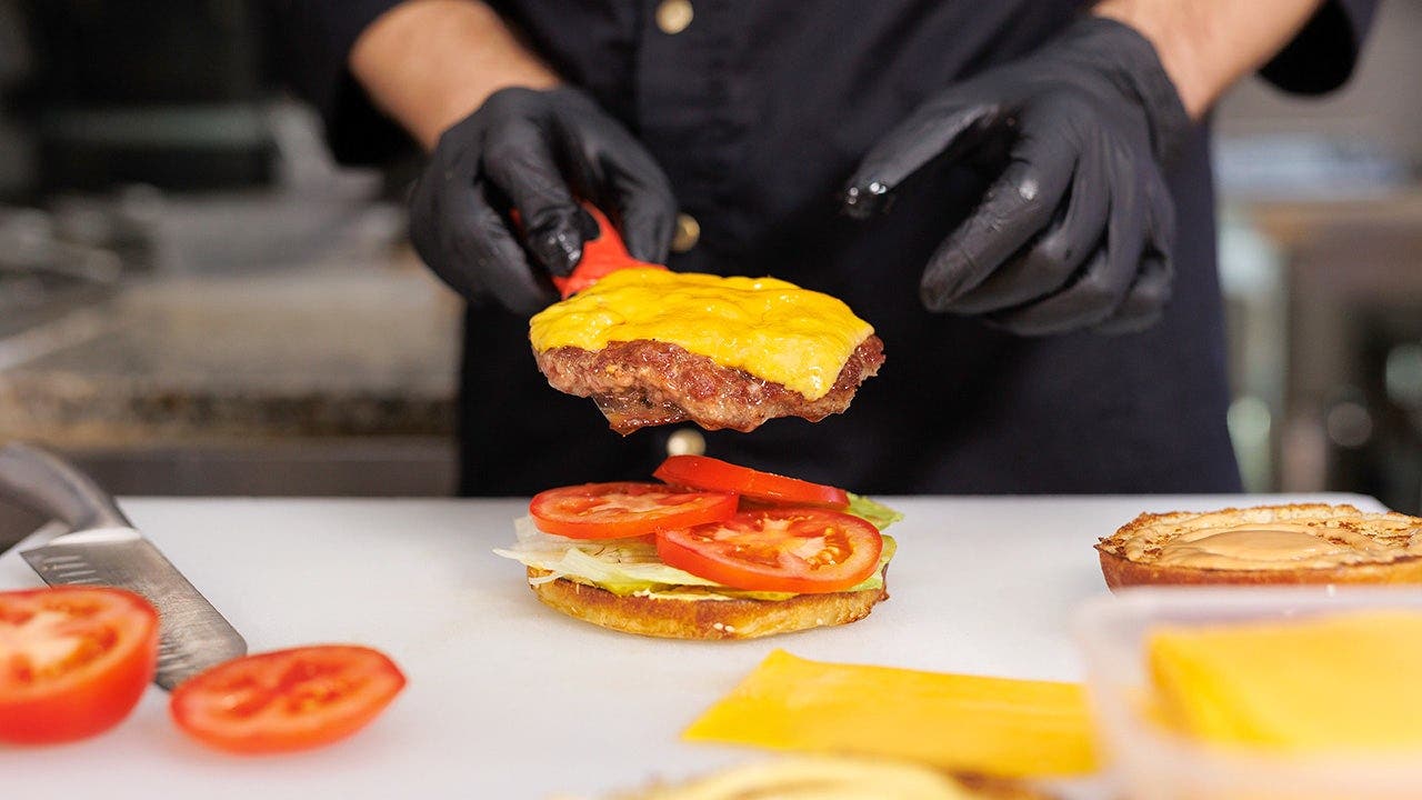 America's late-night fast-food culture may be making a comeback — here ...