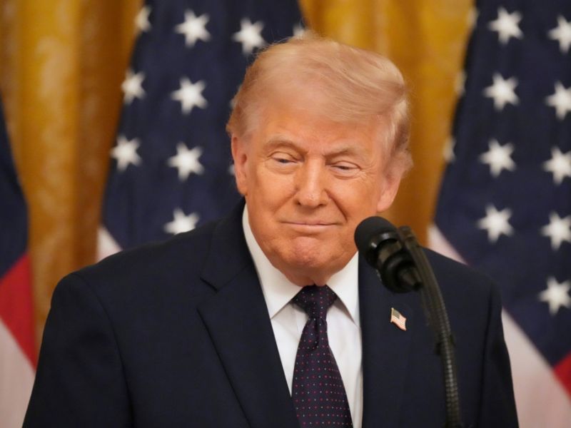 Donald Trump: US-Präsident scheffelt Millionen - wie „korrupt“ ist ...