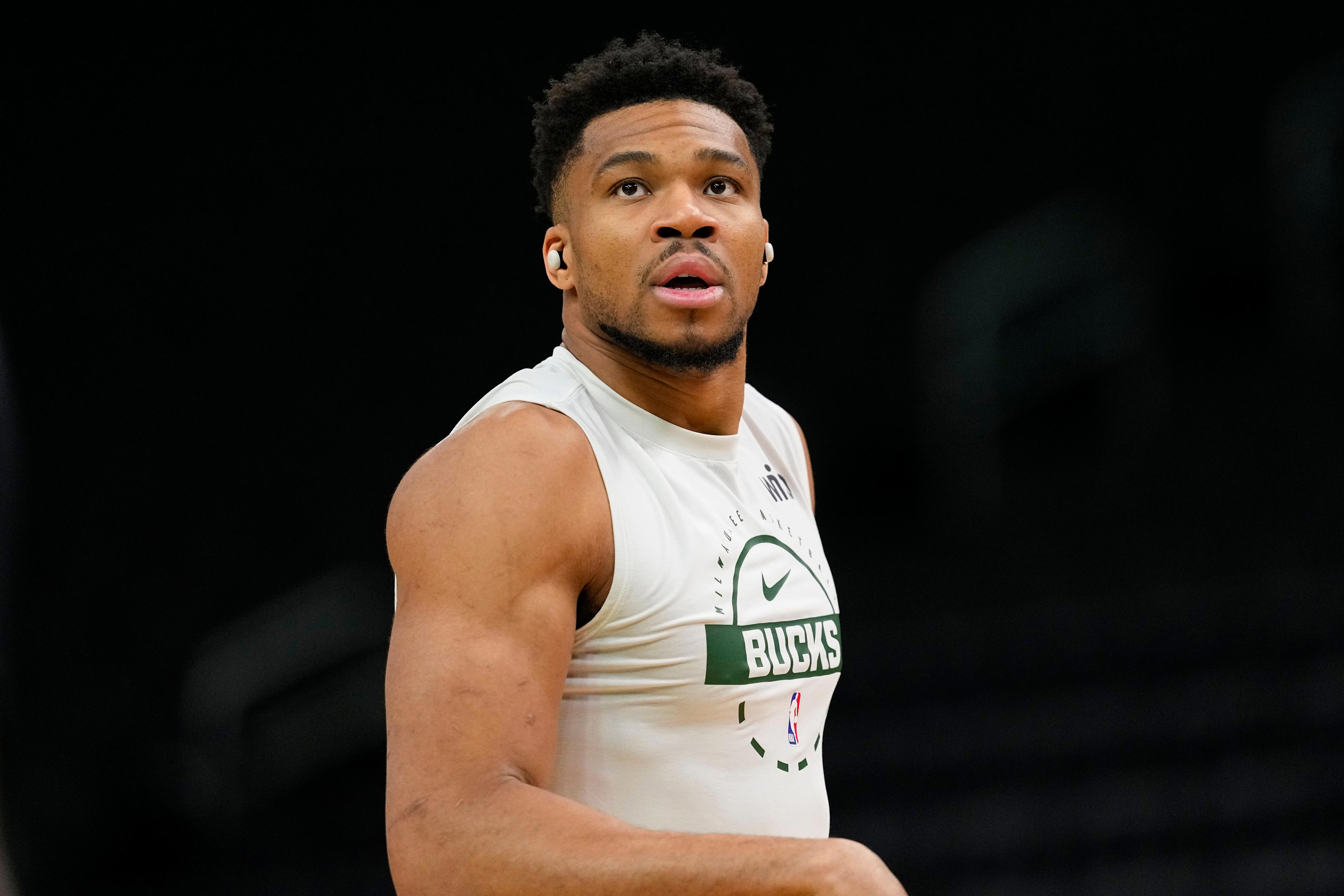 Windhorst: No serious rumors heard on Giannis trade interest for Boston ...