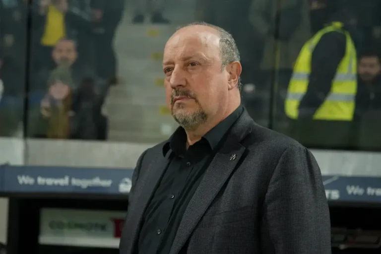 Rafa Benitez gets the sack less than seven months into latest job