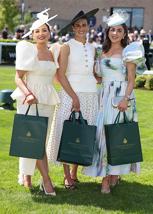 Racegoer takes fashion notes from royalty to win style icon at the ...