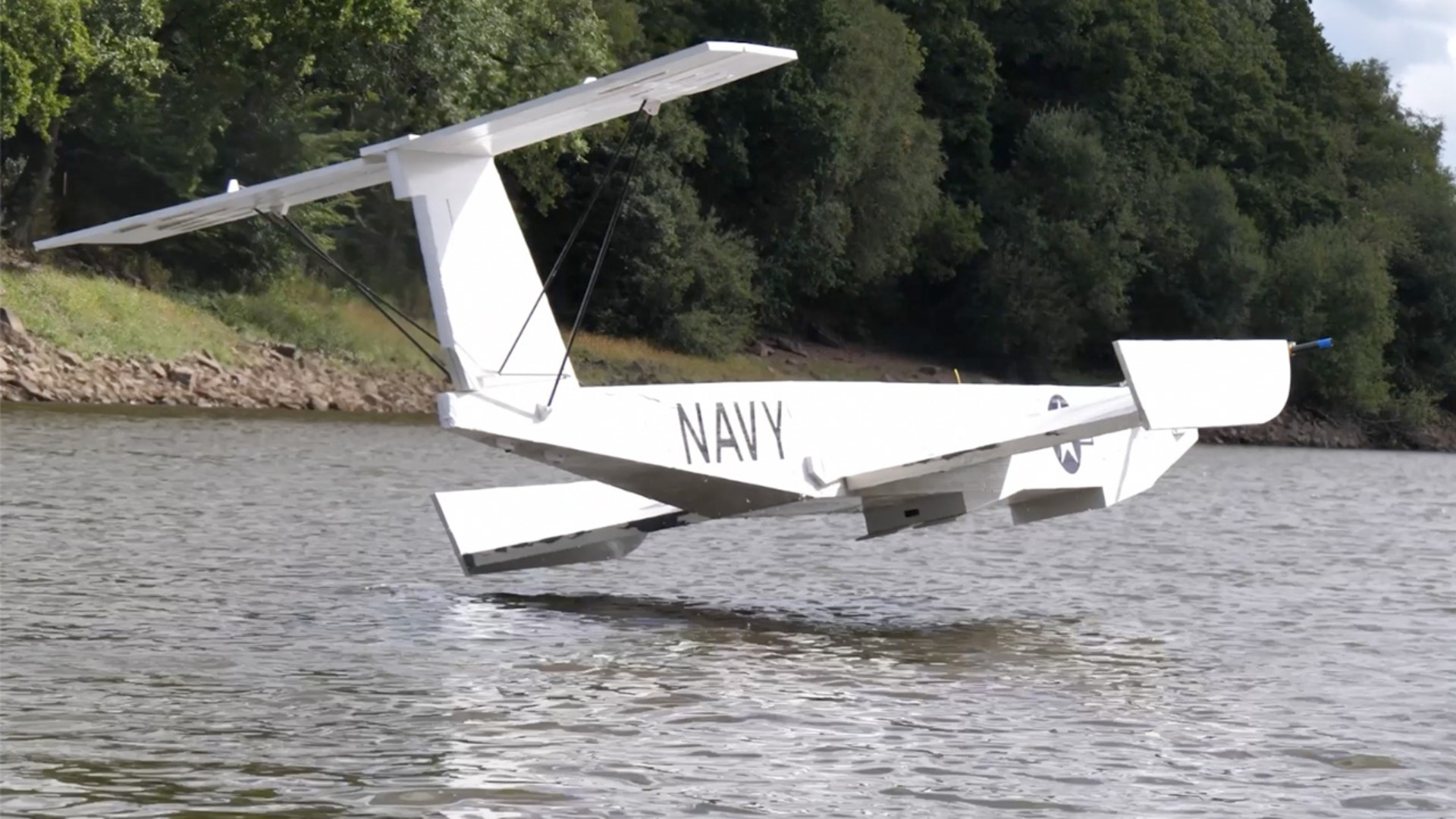 Largest remote-controlled wing-in-ground effect aircraft - 6.29 metres ...