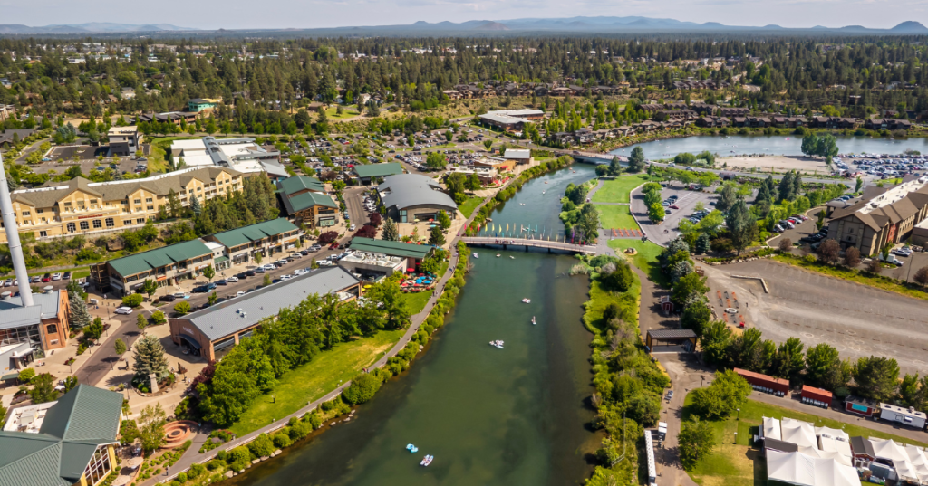Oregon's most scenic rivers for tubing and floating adventures