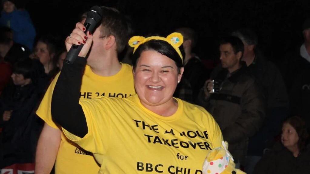 Tributes to presenter who was 'the best of local radio'