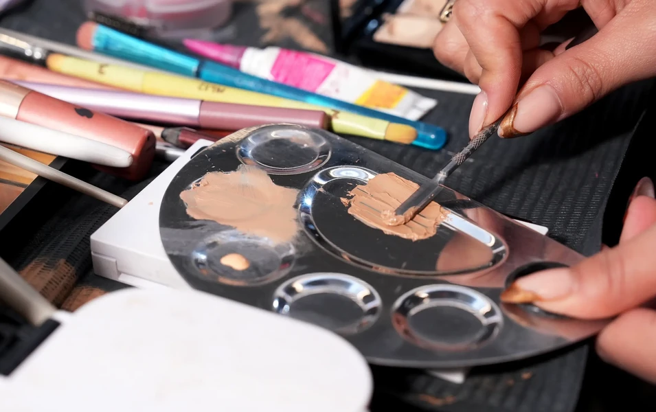 Concealer tips every makeup lover needs now