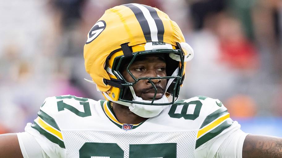 Patriots' newest playmaker had a lot to say about playing with Drake Maye