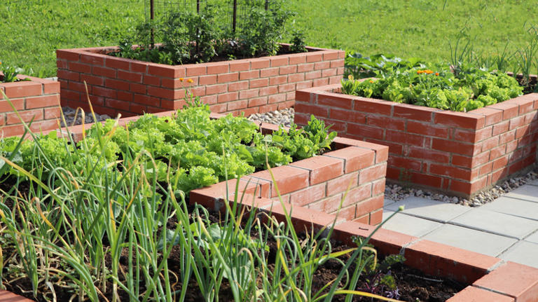 Repurpose old bricks into the most adorable DIY bookends for your garden