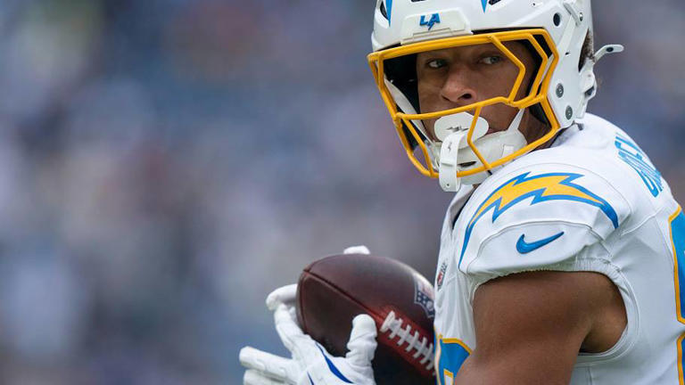 No secrets to hide: Chargers offense and Mike McDaniel are telegraphing ...