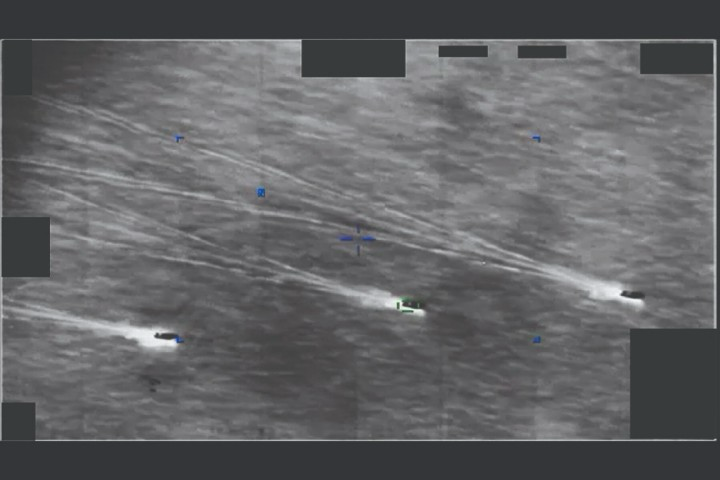 Pentagon releases more declassified UFO clips with 'fighter jet ...