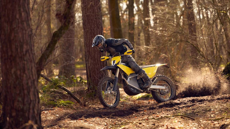 This EV dirt bike could change the game forever. Why? It has easy ...