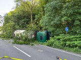 Segelflugzeug-Crash auf Autobahn in NRW: Pilot tot, Begleiter schwer ...