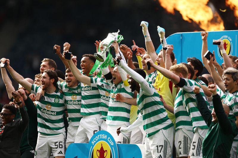 Soccer-Celtic complete double with Scottish Cup win over Dunfermline