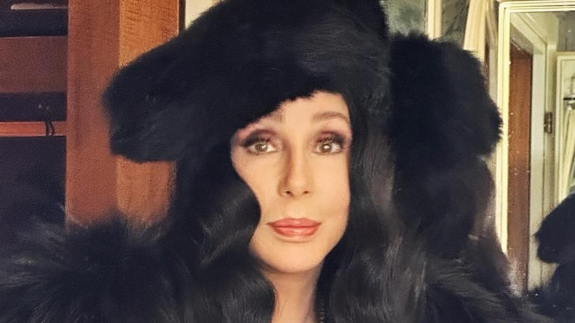 "Hun er aldrig blevet ældre": Cher fejrer sin 80-års fødselsdag, og ...