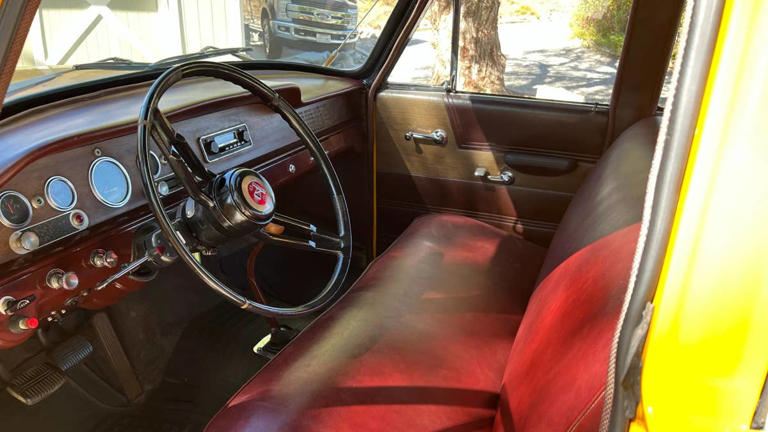 This is how the Checker Cab became New York's wheeled mascot