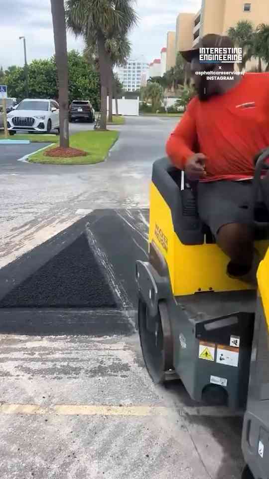 Asphalt speed bump construction