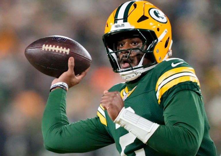 Malik Willis Clears Feelings on Playing Alongside Jaylen Waddle Despite ...