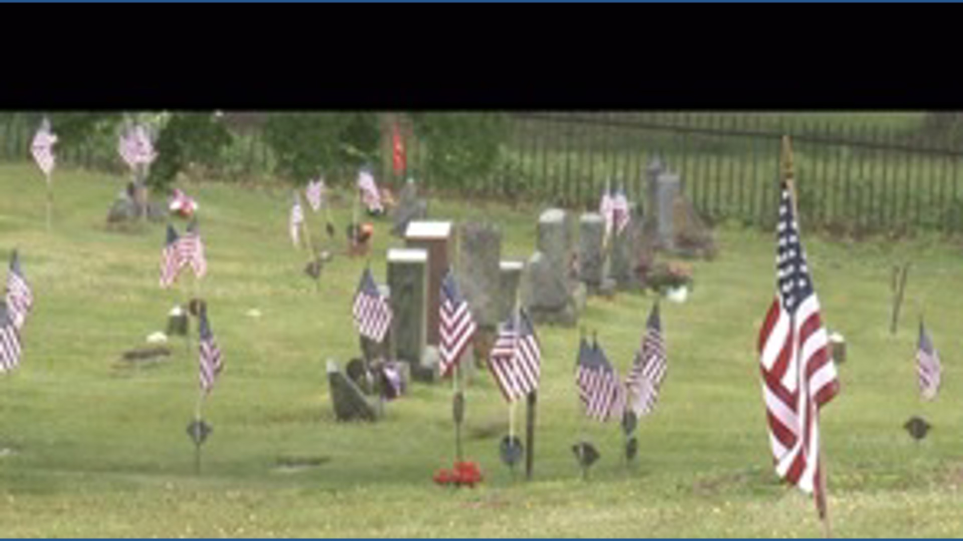 Scouts honoring the fallen