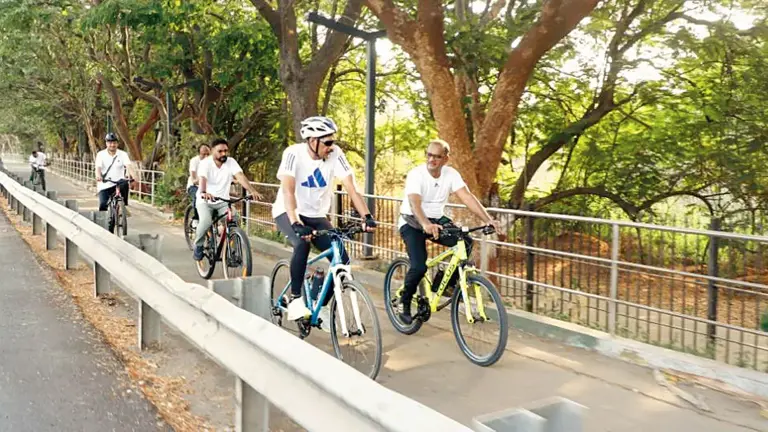 Bicycle tour by NMMC chief spotlights ground-level governance in Navi ...