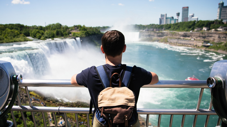 12 tourist traps to avoid in Niagara Falls