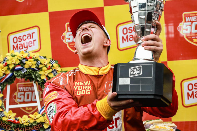 2nd annual Oscar Mayer Wienie 500 cuts the mustard