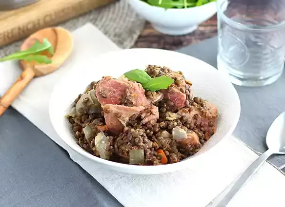 Lentejas francesas con carne de cerdo