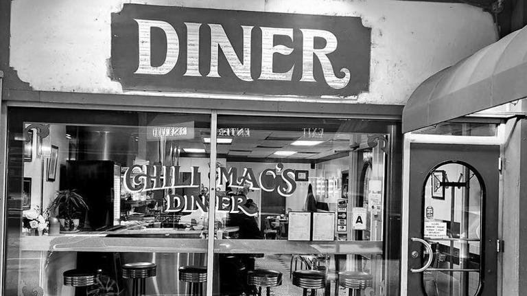 The 121-year-old diner that's a St. Louis gem (and it's still open today)
