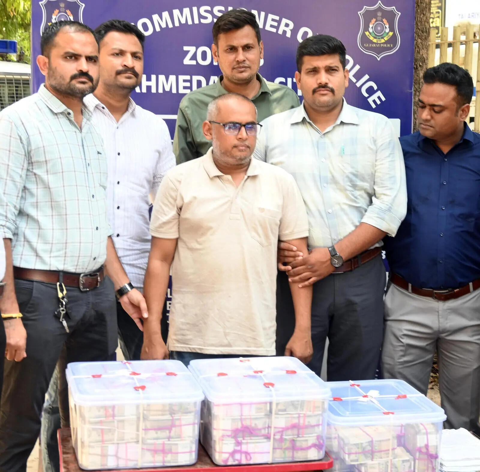 Bank custodian held in Ahmedabad for stealing Rs 8.7 cr from chest