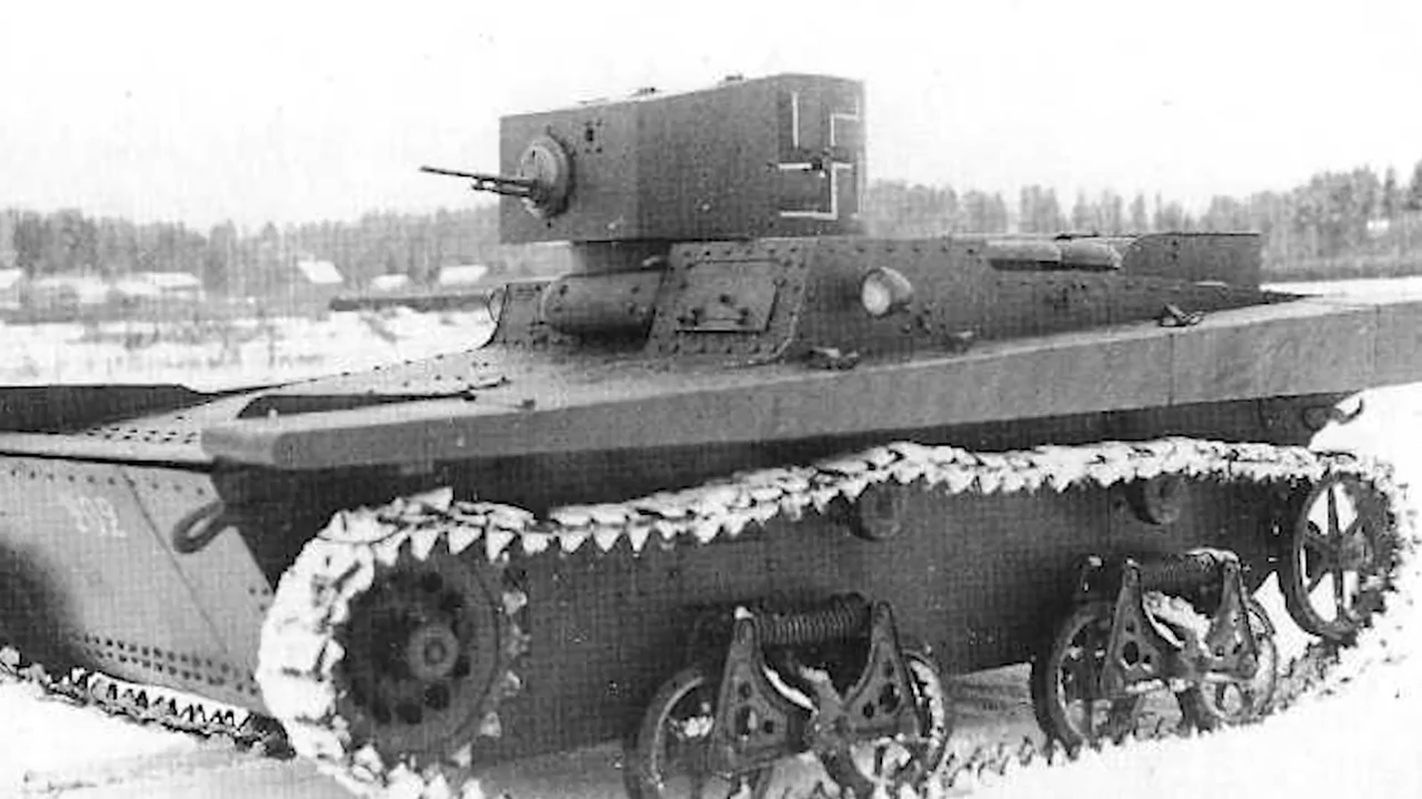 T-37A: The Soviet tank that could swim (and almost fly)