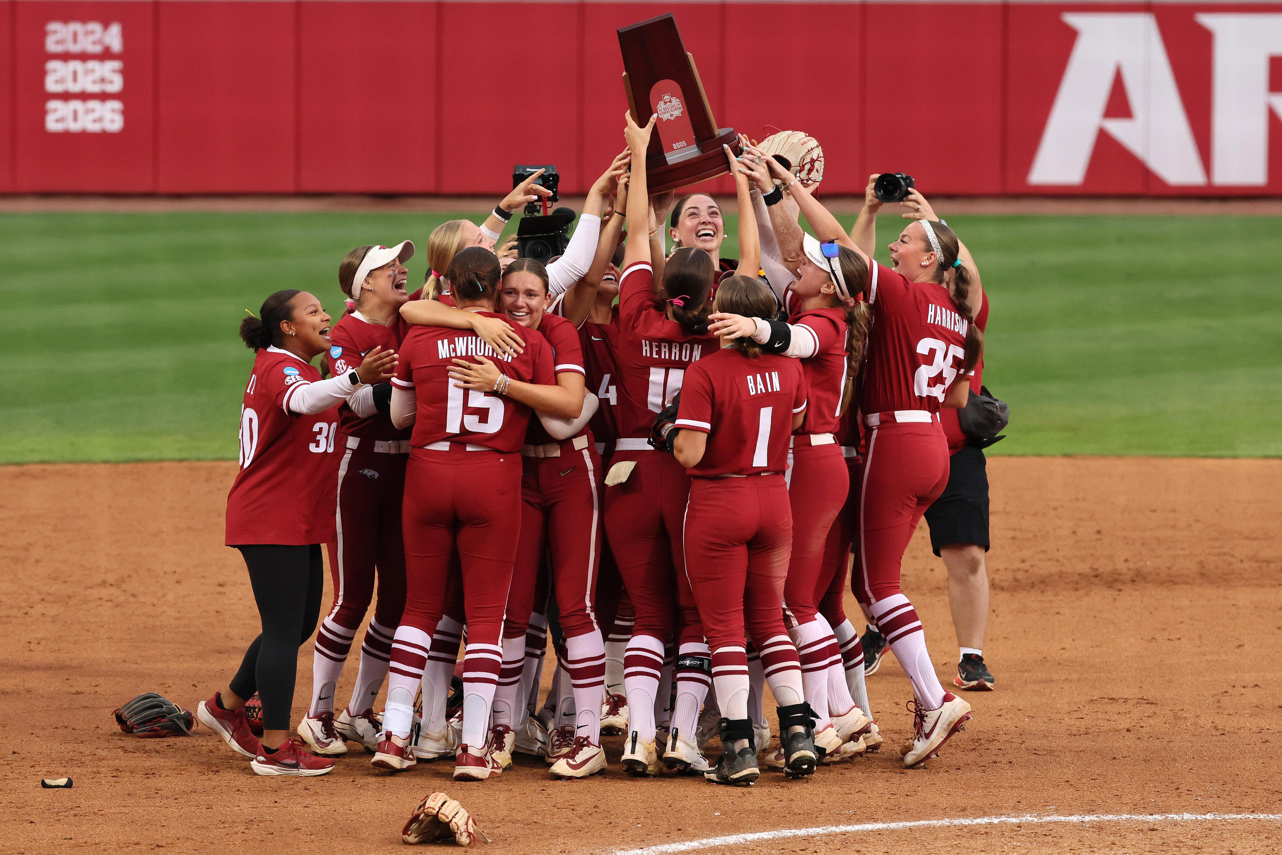 Courtney Deifel's vision is reality as Arkansas softball reaches Women ...