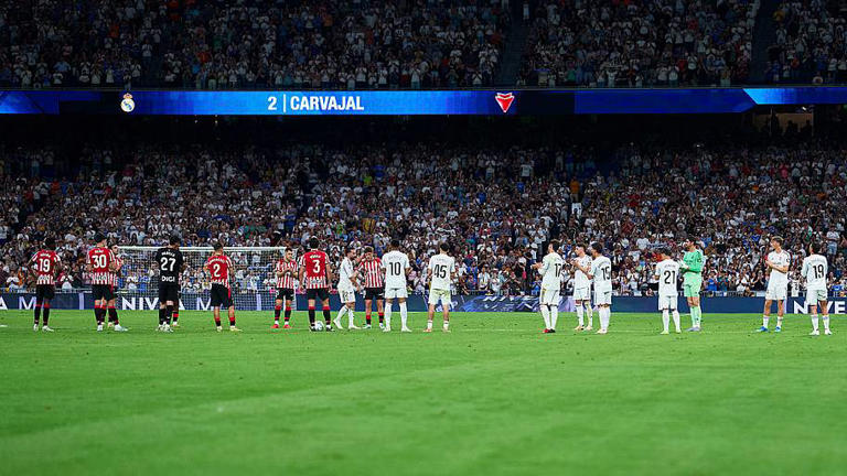 El emotivo homenaje del Real Madrid a Dani Carvajal y David Alaba en su ...