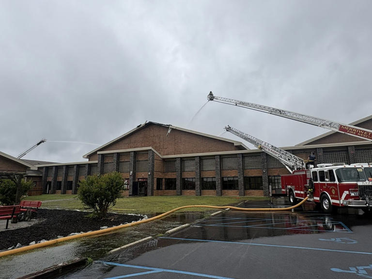 McCormick County school leaders announce graduation plans after large fire