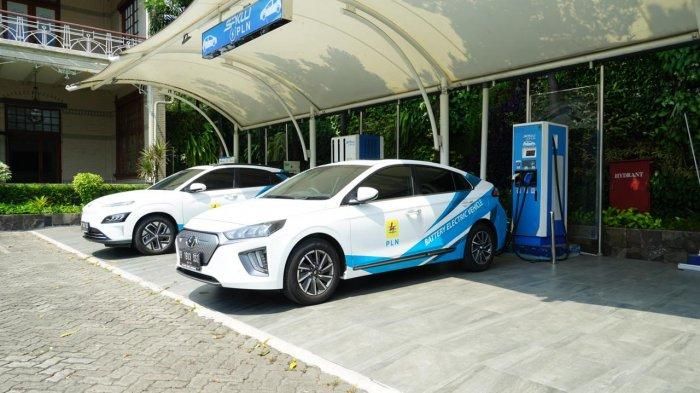 Pajak mobil dan motor listrik mulai dibahas pemerintah, ini alasannya