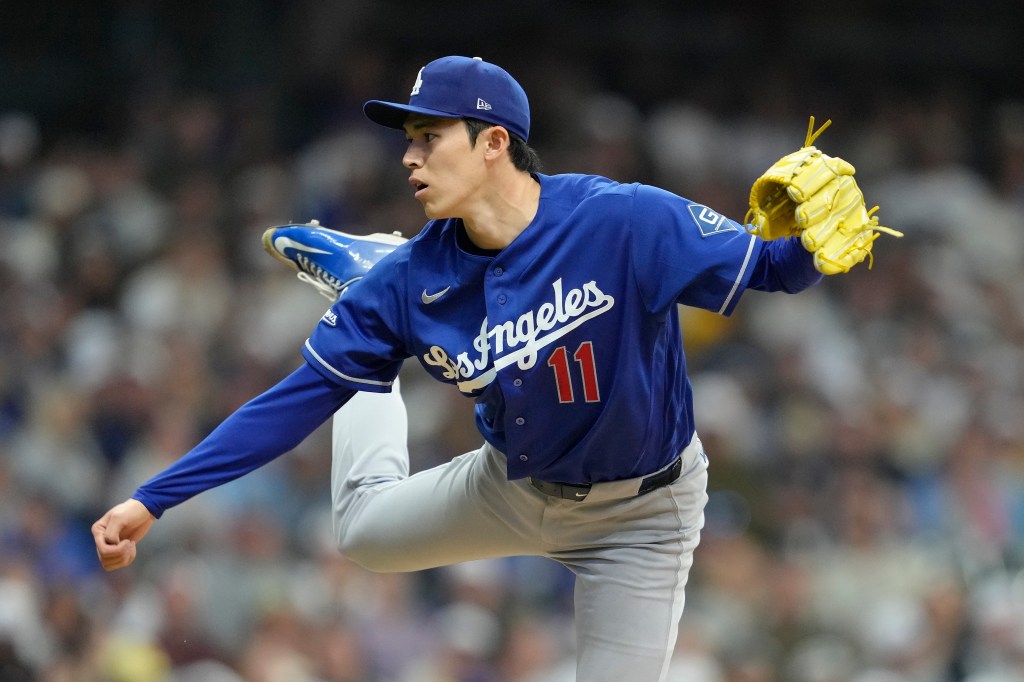Dodgers bullpen sets record-long scoreless streak to snap Brewers skid