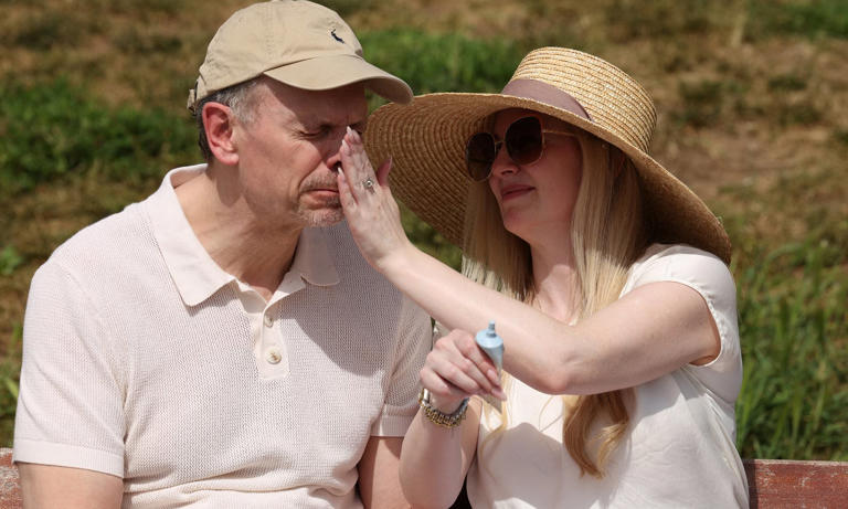 Met Office sends warning as UK to sizzle in 30C heat today - before ...
