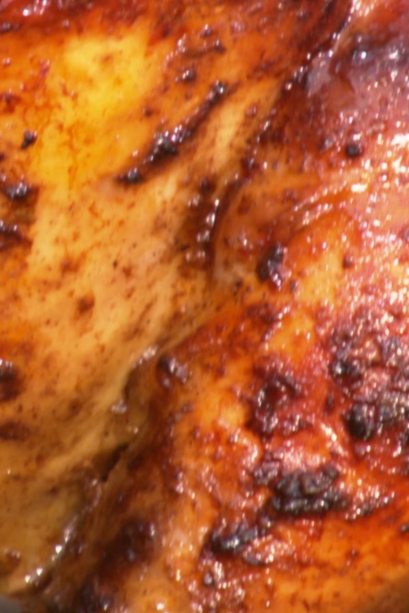Pollo en lata de cerveza perfecto para la barbacoa