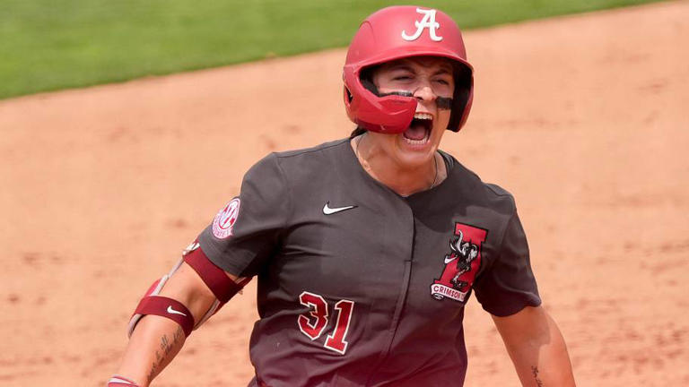 Lengthy delays can't rain on Alabama softball's parade as Tide sweeps ...