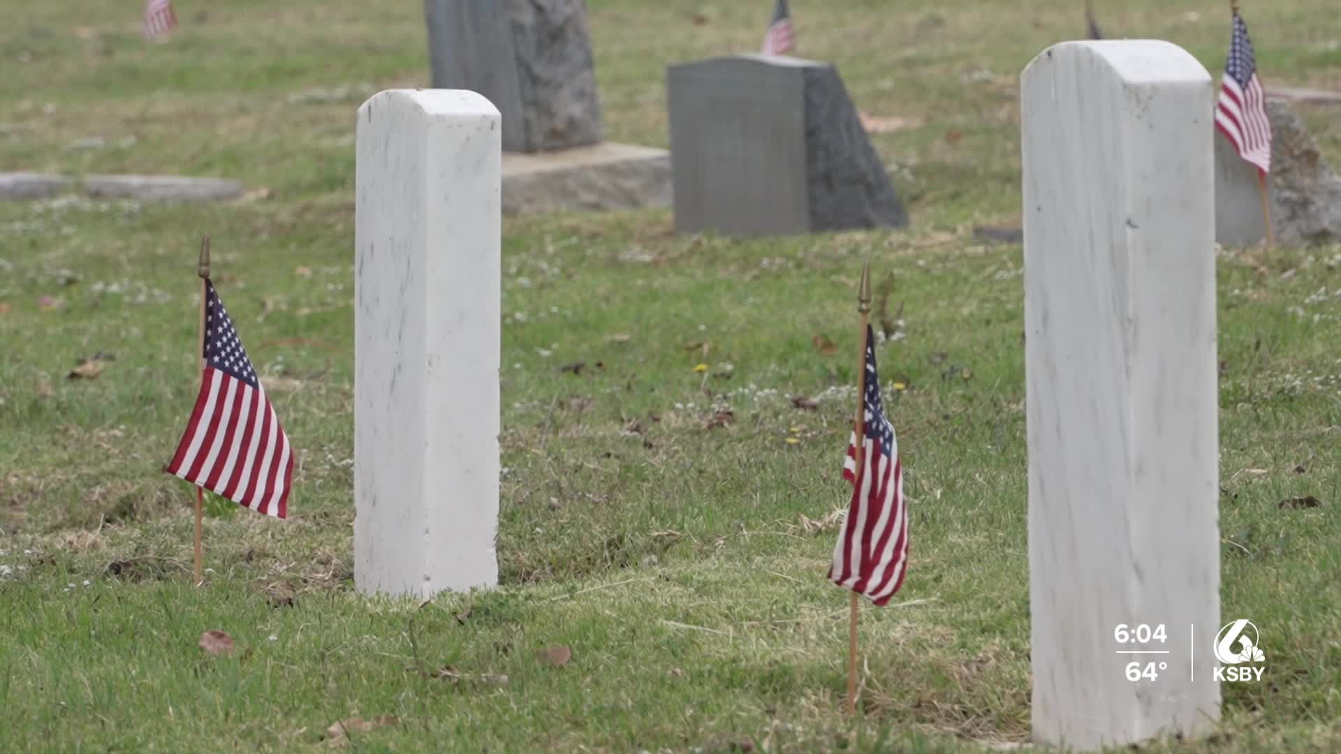 Veterans and local community place flags for Memorial Day at Arroyo ...