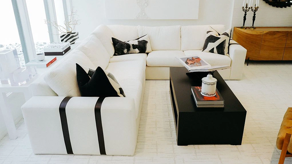 Choosing the perfect sectional for your space