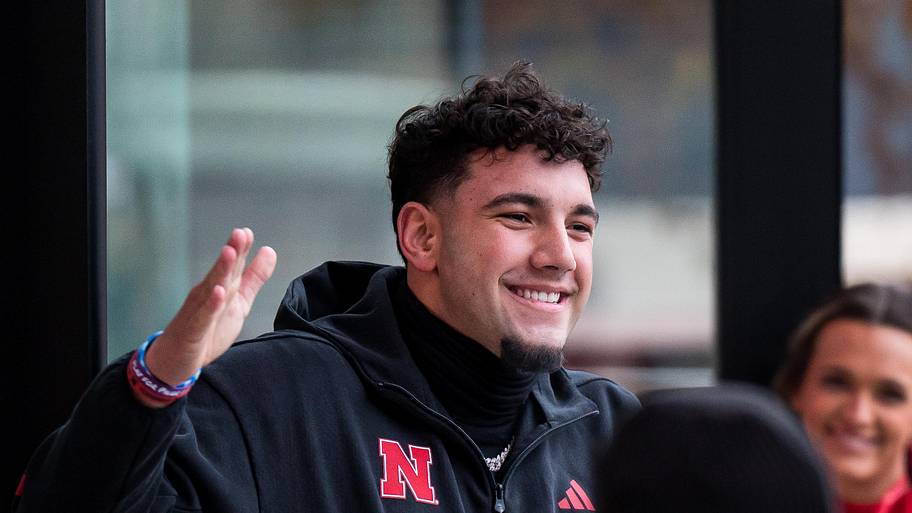Oregon's Dylan Raiola back in Lincoln supporting Nebraska Cornhuskers