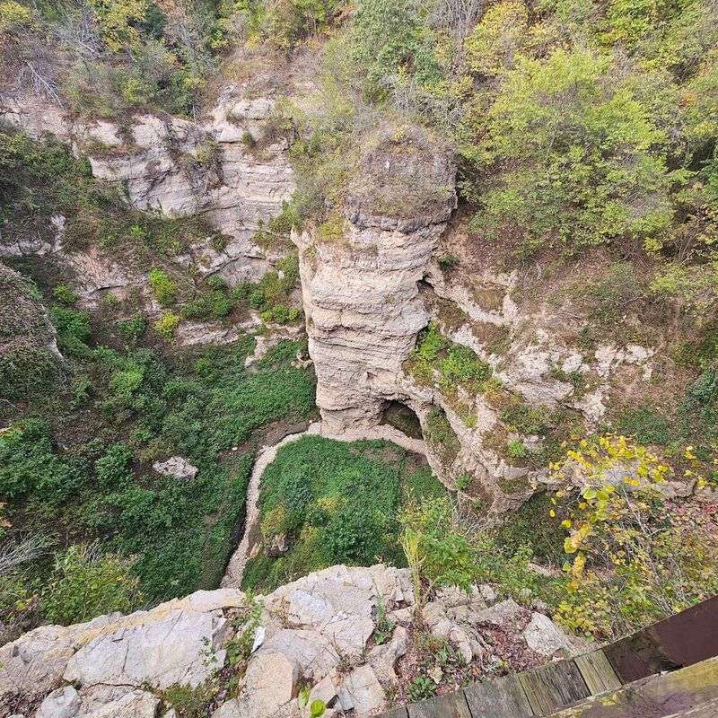 10 Missouri adventure spots that feel like they don’t belong in the Midwest