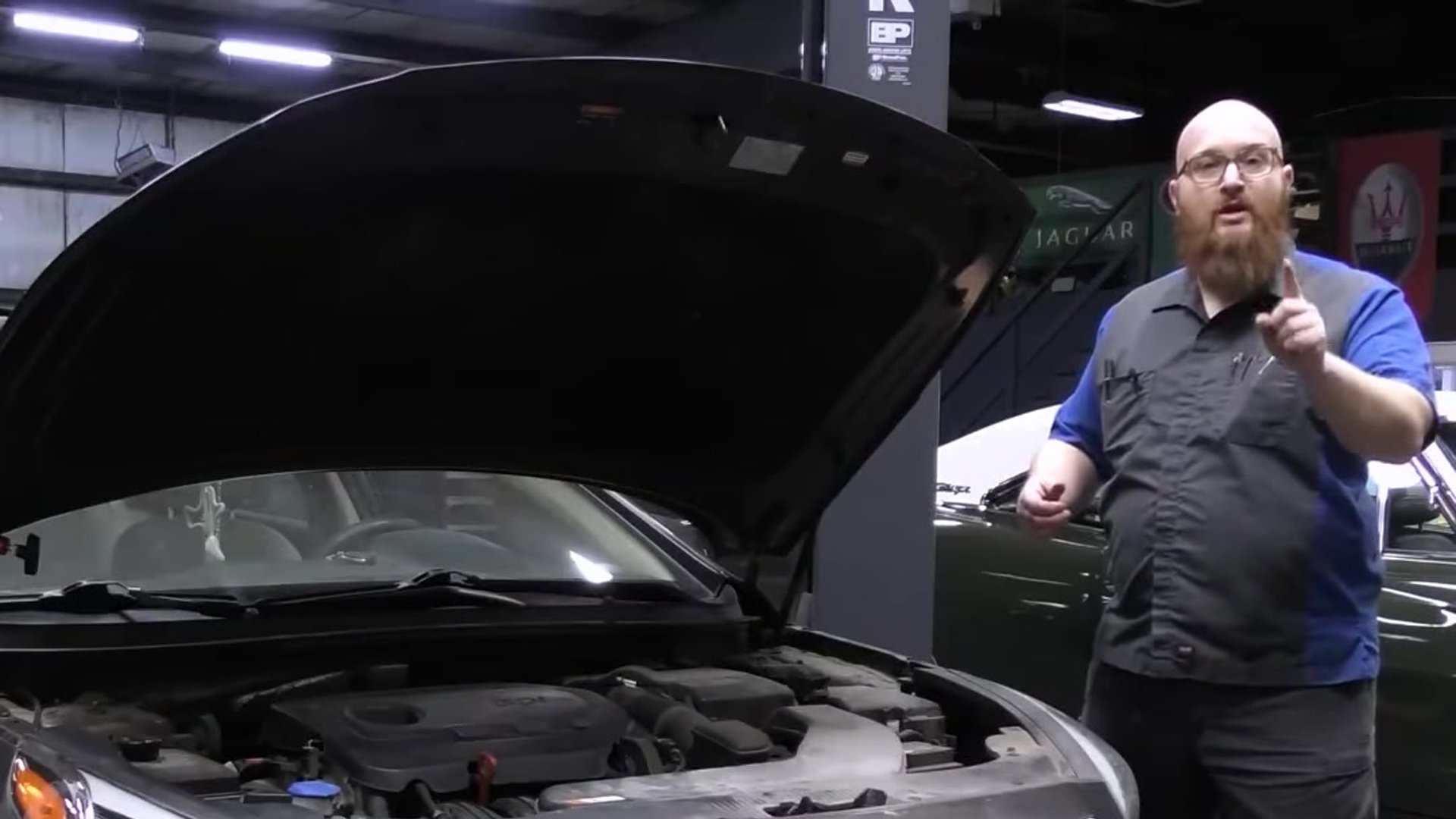 Hyundai Sonata heads to the junkyard