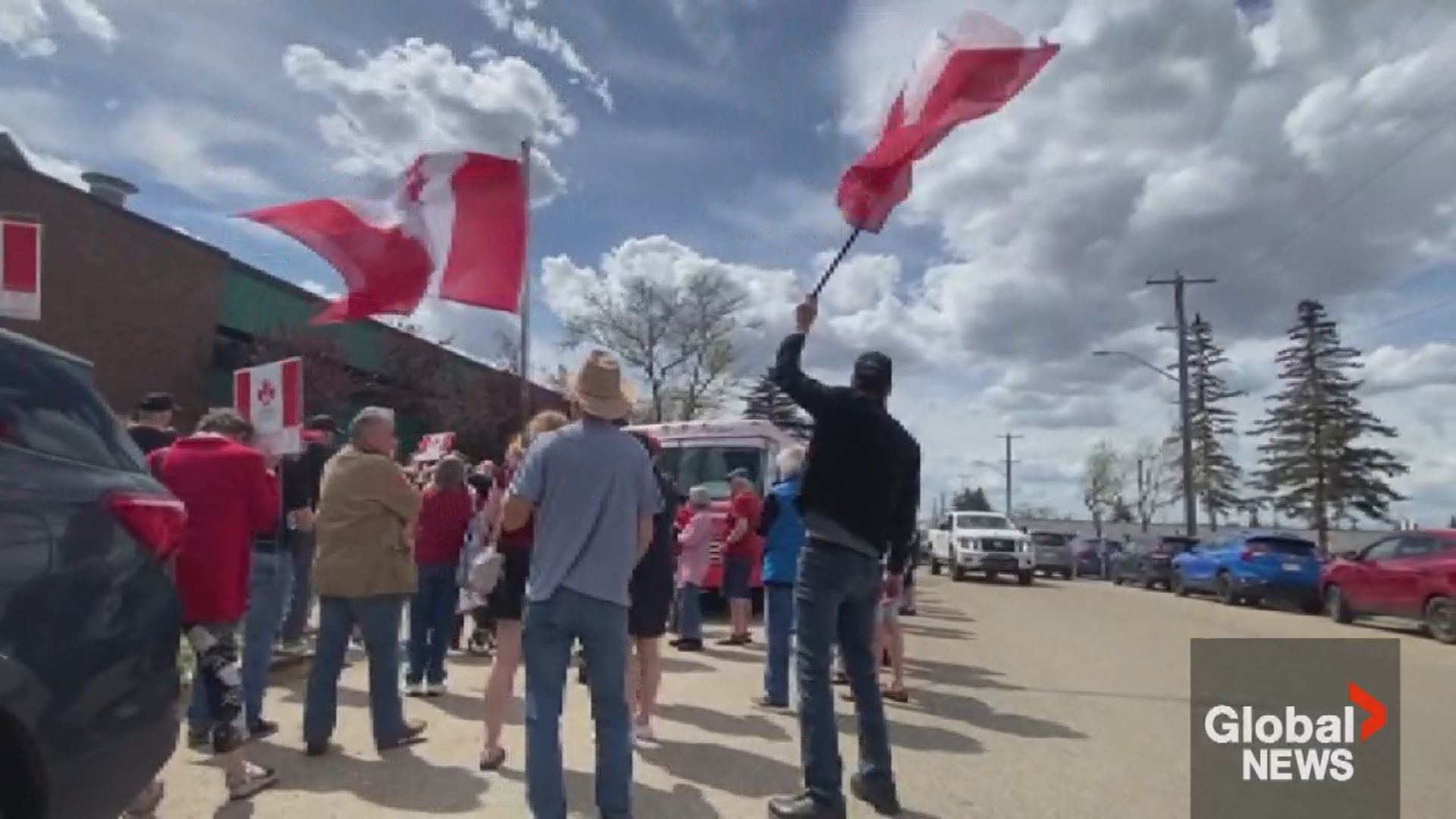 Forever Canadian movement kicks off unity bus tour