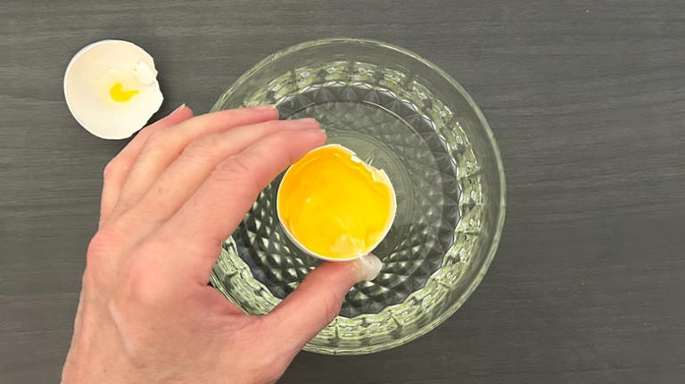 I tried 9 different tricks for separating eggs, and this one makes my ...