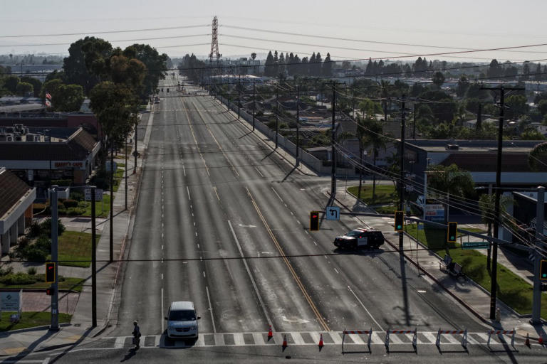 Empty streets and packed shelters across Orange County as thousands ...